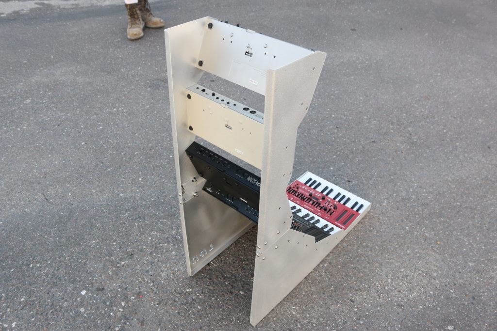 Roland Boutique Synthesizer Stand – LRB Speed