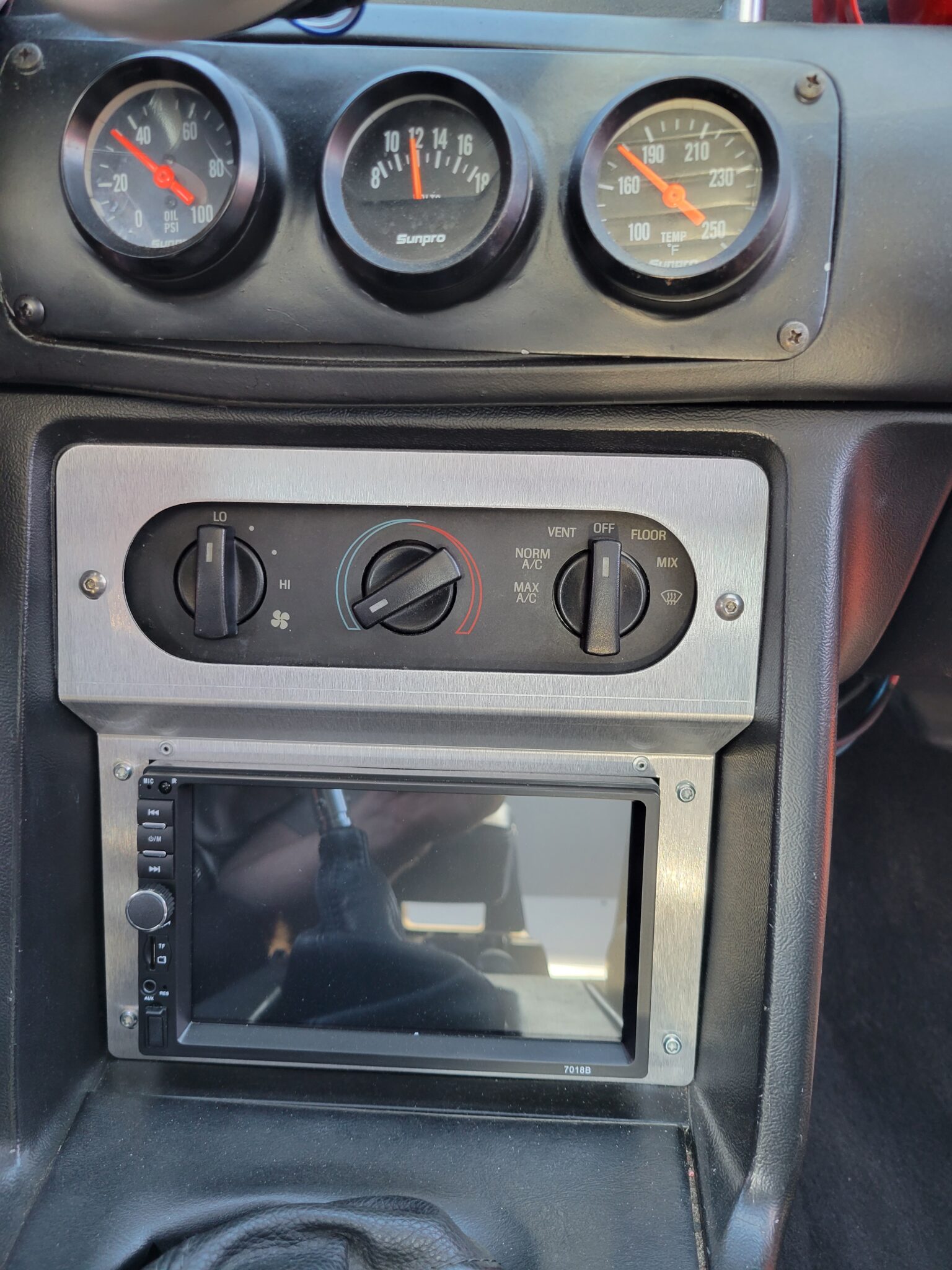 Foxbody Mustang Aluminum Radio Surround – LRB Speed